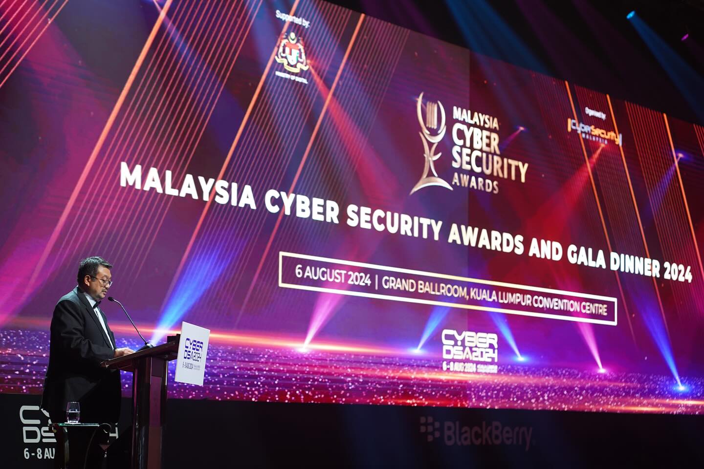 Penganugerahan Dato' Ahmad Noordin Bin Ismail sebagai CyberSafe ...